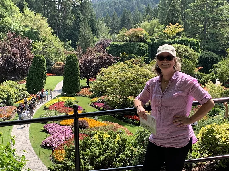 cindy_robertson_visits_butchart_gardens_in_british_columbia_
